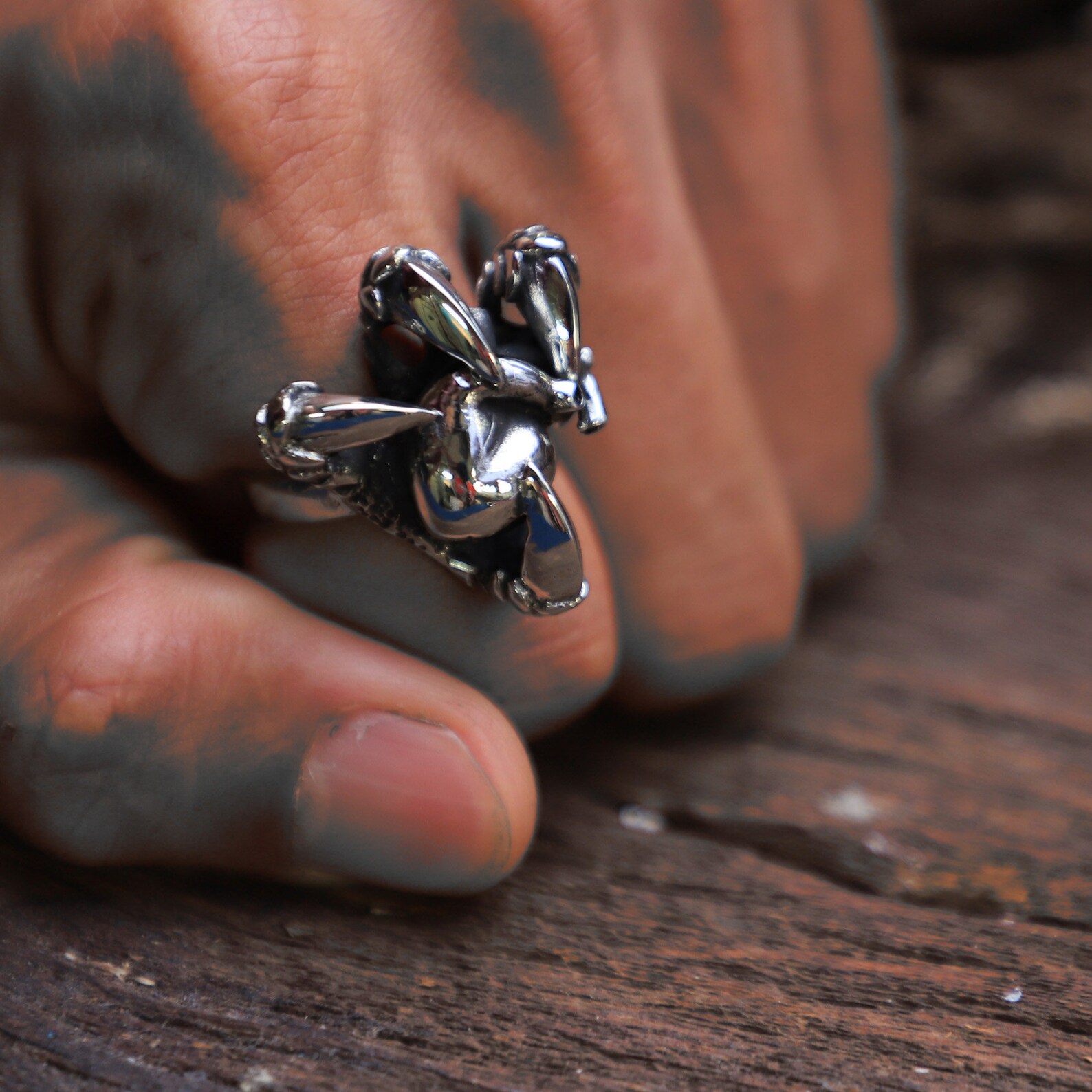 Dragon Claw Human Heart Ring for Unisex Made of Sterling | Etsy