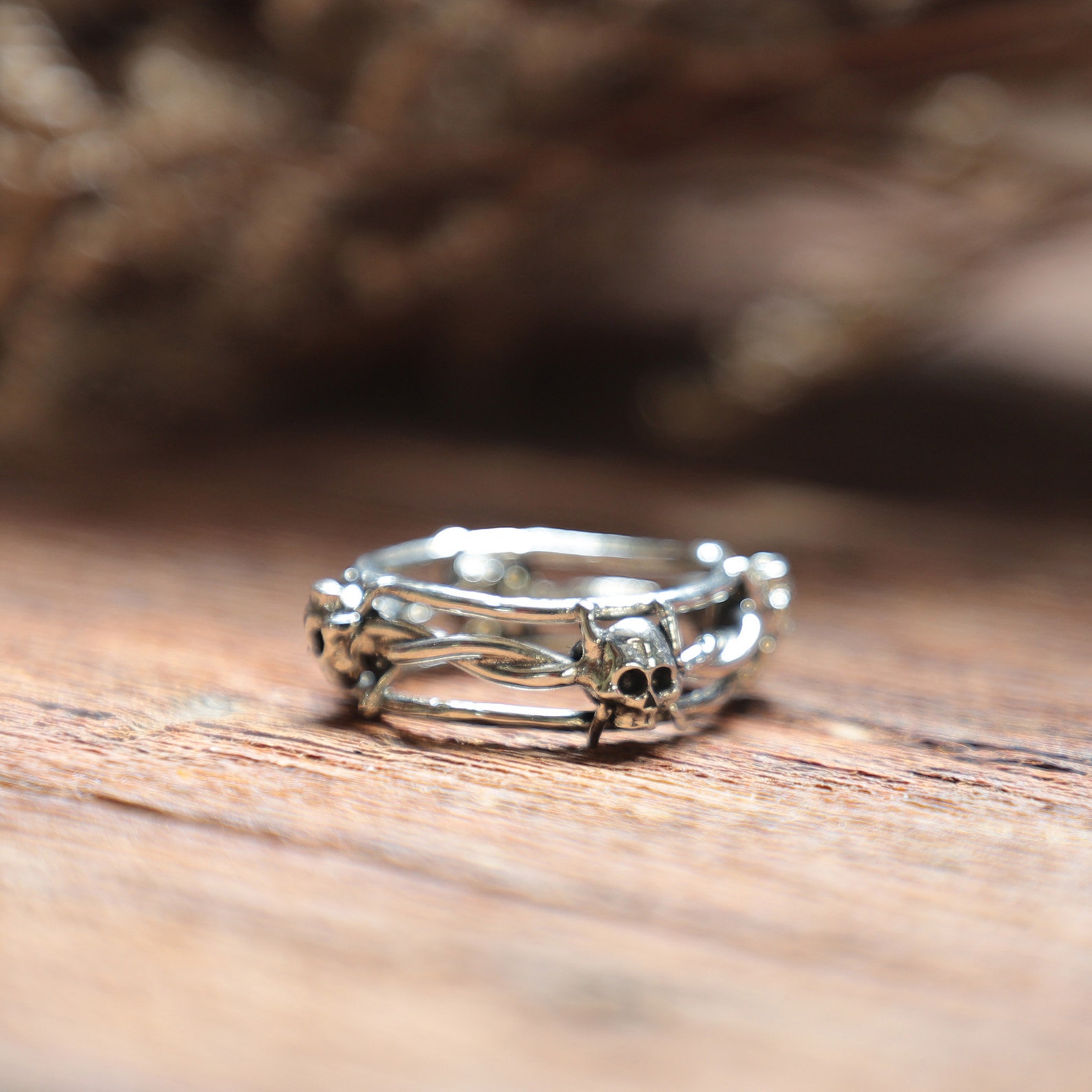 Skull Barbed Wire Band Ring for Unisex Made of Sterling Silver - Etsy