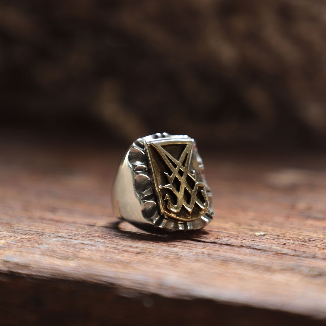 Sigil of Lucifer Pentagram Star Ring for Men Made of Sterling Silver ...