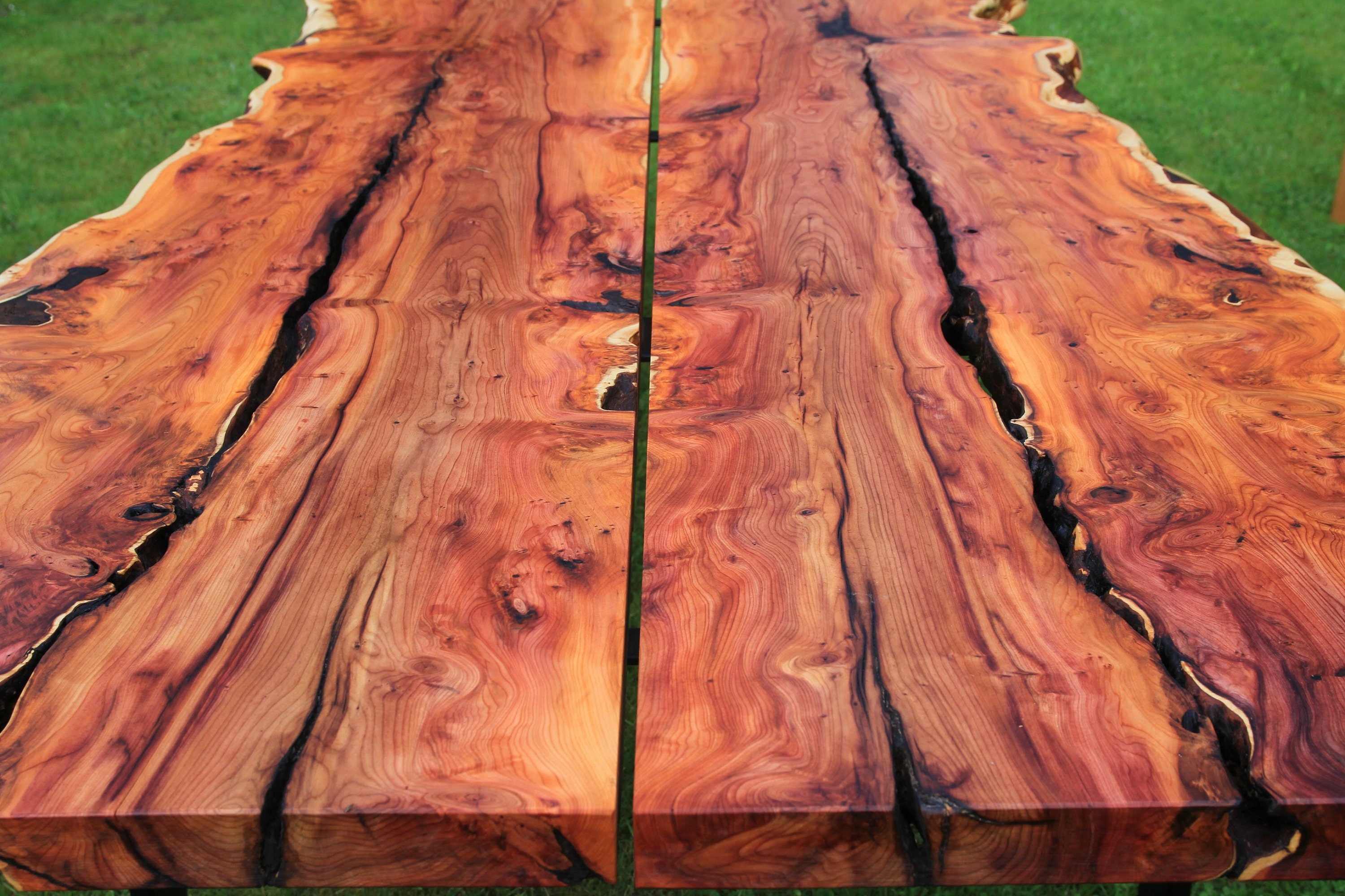 Tisch Eibe Massivholztisch Edelholz Maser Maserholz Eibenholz Unikat ...