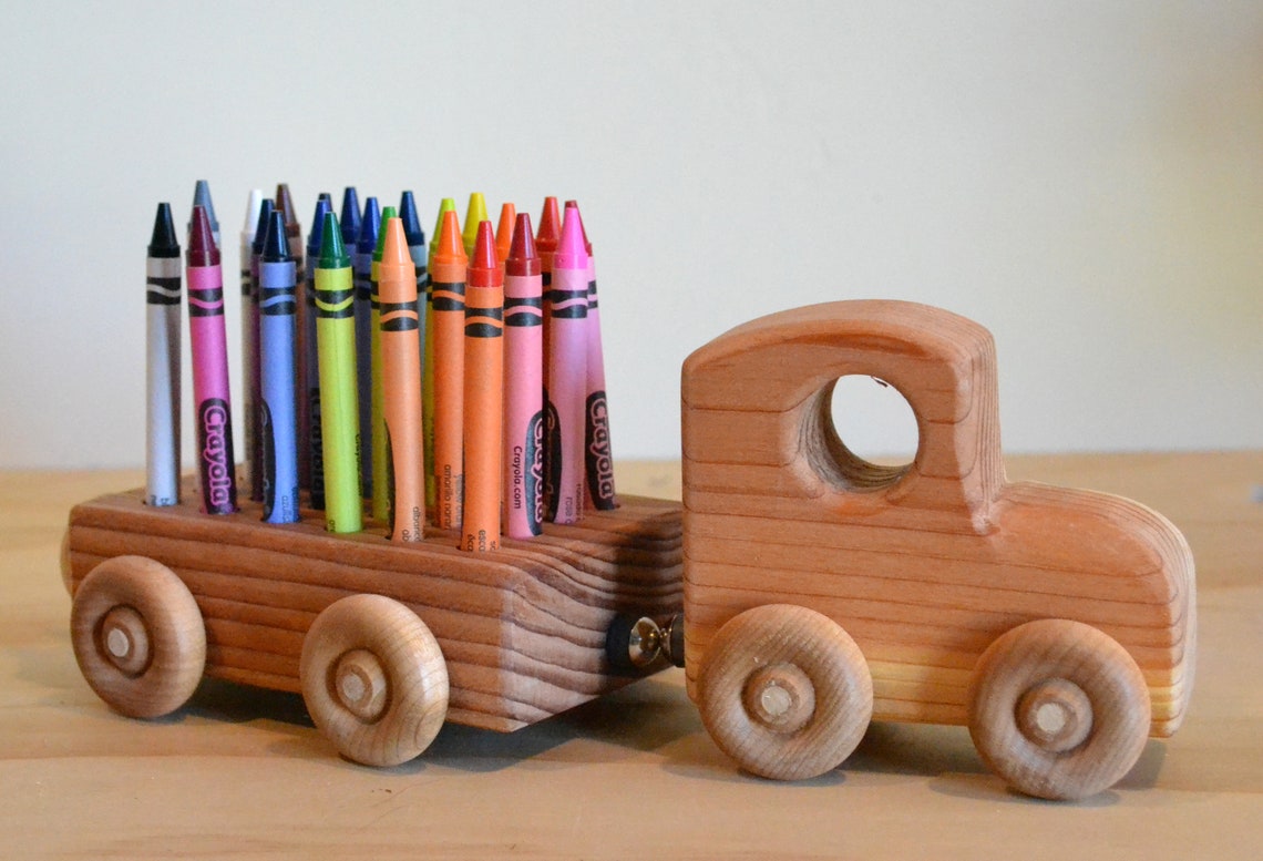 Crayon Truck 24 Crayola Crayons Redwood Magnetic - Etsy