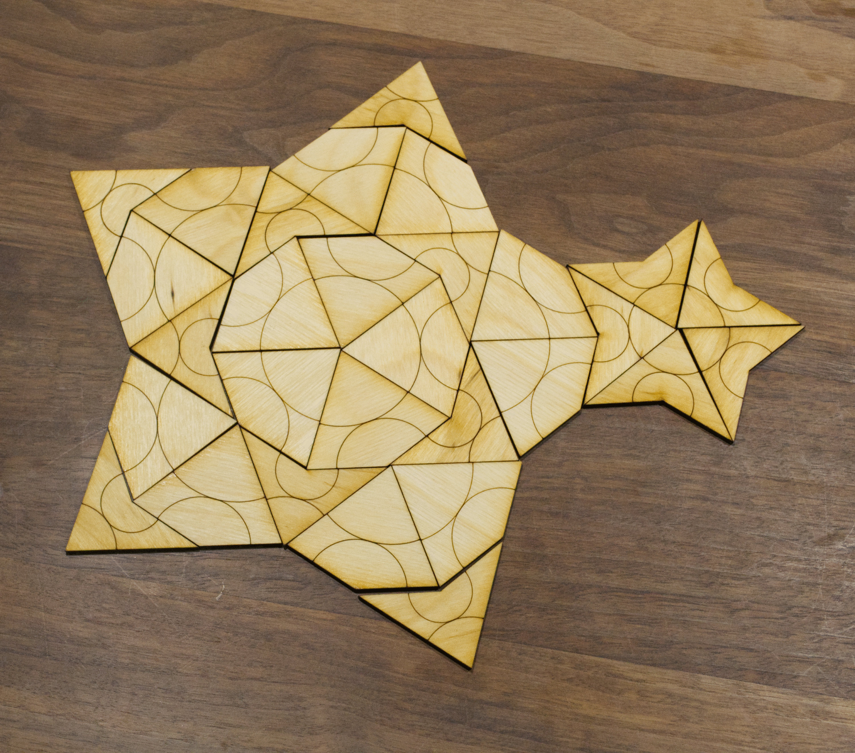 Penrose P2 Arc Tiles Mathematical Puzzle Pentagon Puzzle | Etsy