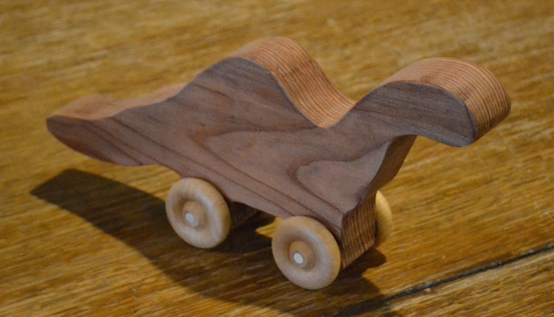 Apatosaurus Brontosaurus Redwood Push Toy Handmade - Etsy