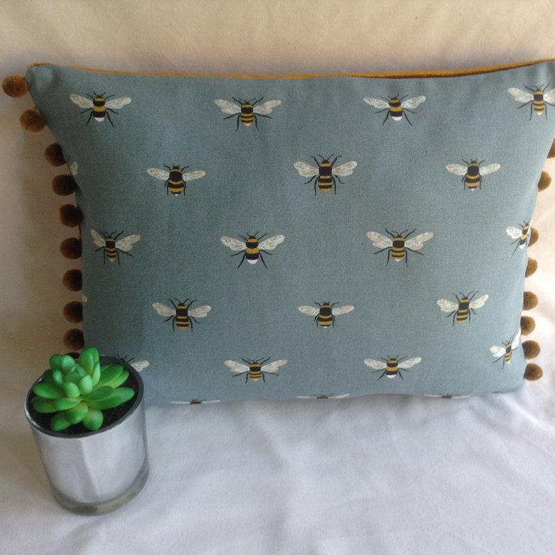 Bumble Bee Pillow - Etsy