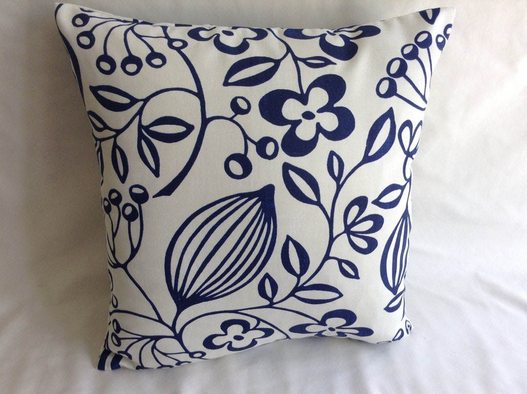 16 Modern Blue White Leaf Flower Cushion Cover - Etsy