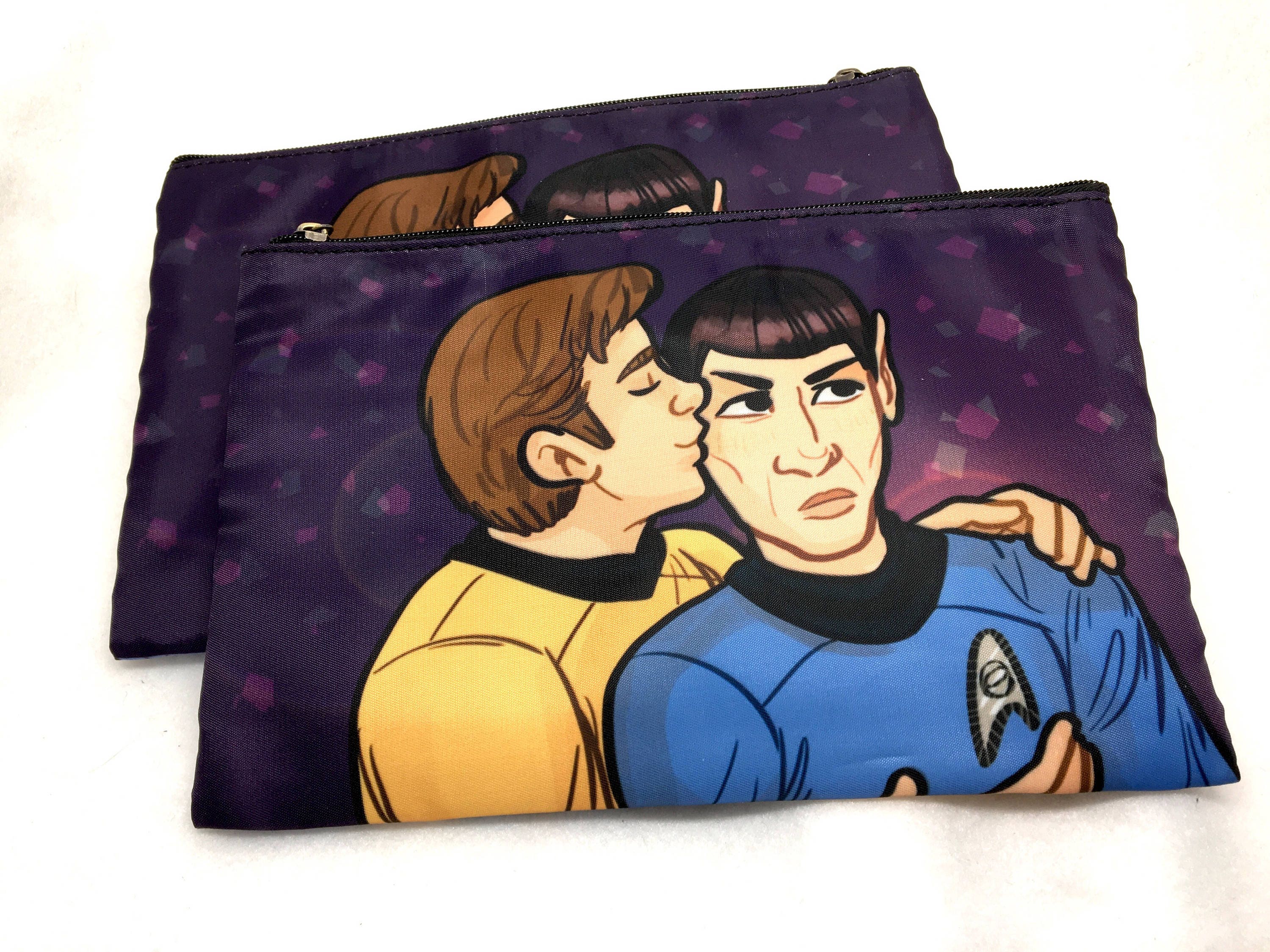 Star Trek TOS Kirk and Spock Ship Kiss Pouch - Etsy