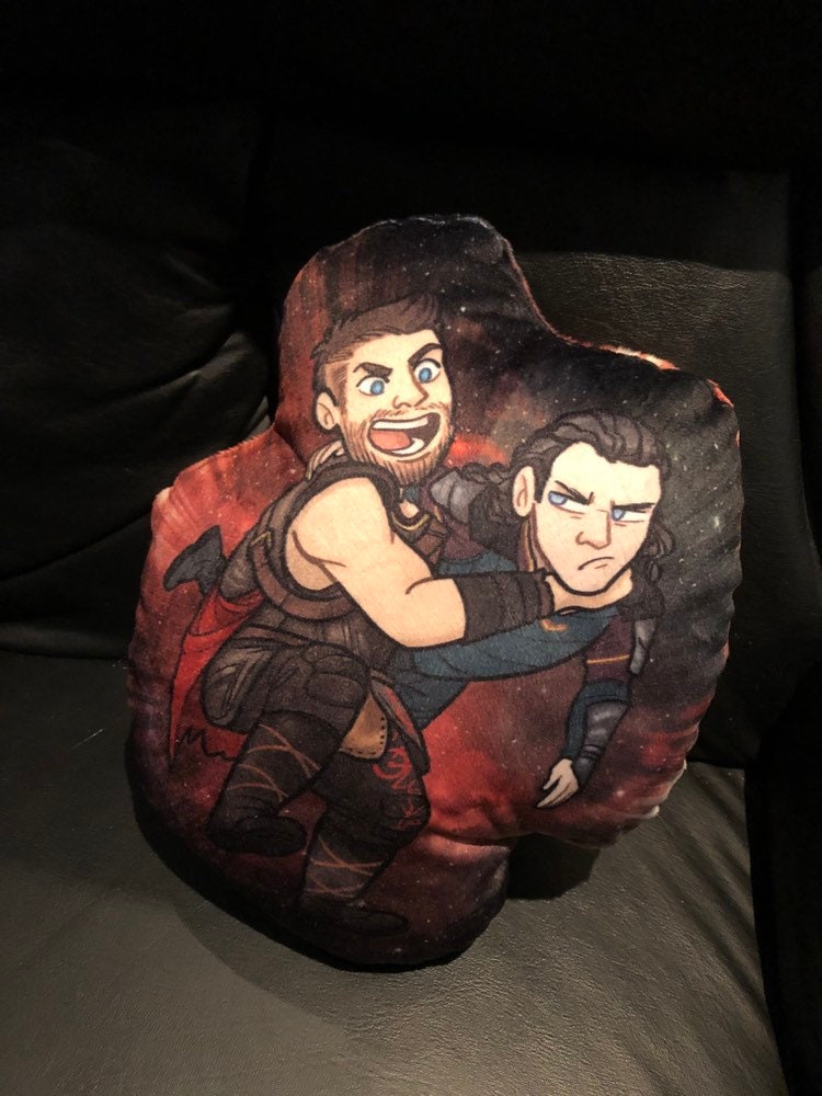 GET HELP Thor Ragnarok Loki Double Sided 10" Character Pillow Cushion ...