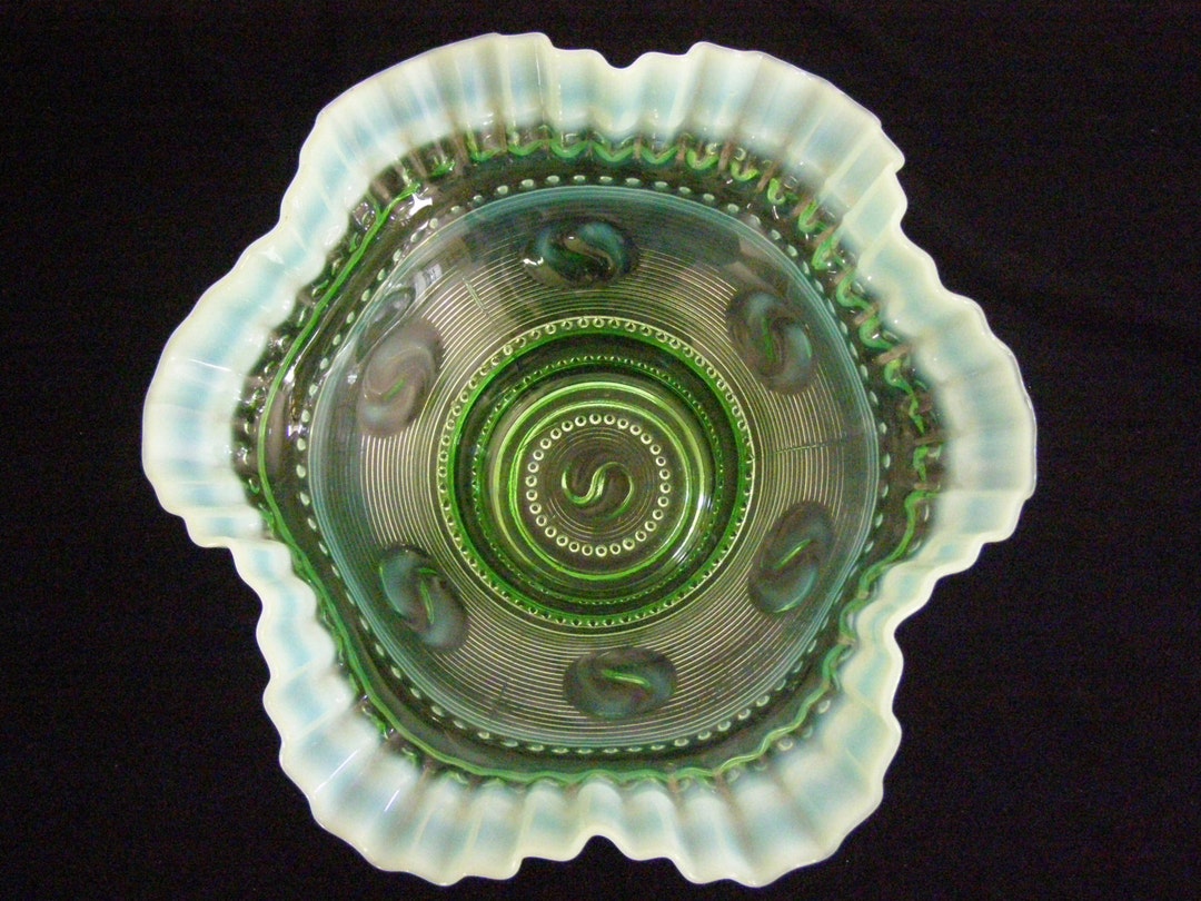 Rare Antique Vintage Jefferson Glass Green Astro Pattern Opalescent ...