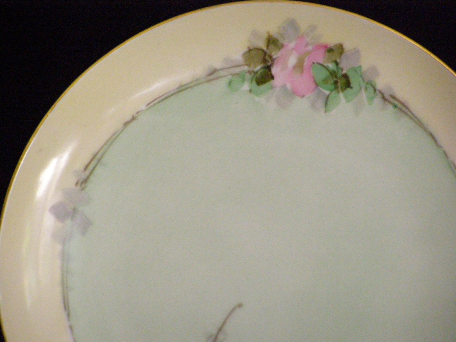 Vintage Display Dish 6.25" Beautiful Hand Painted Rose Pattern Made in ...