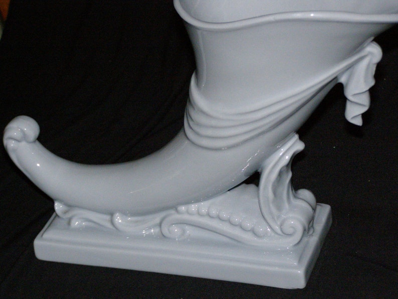 Vintage Pair of Mid Century Princeton China Cornucopia Vases TRENTON ...