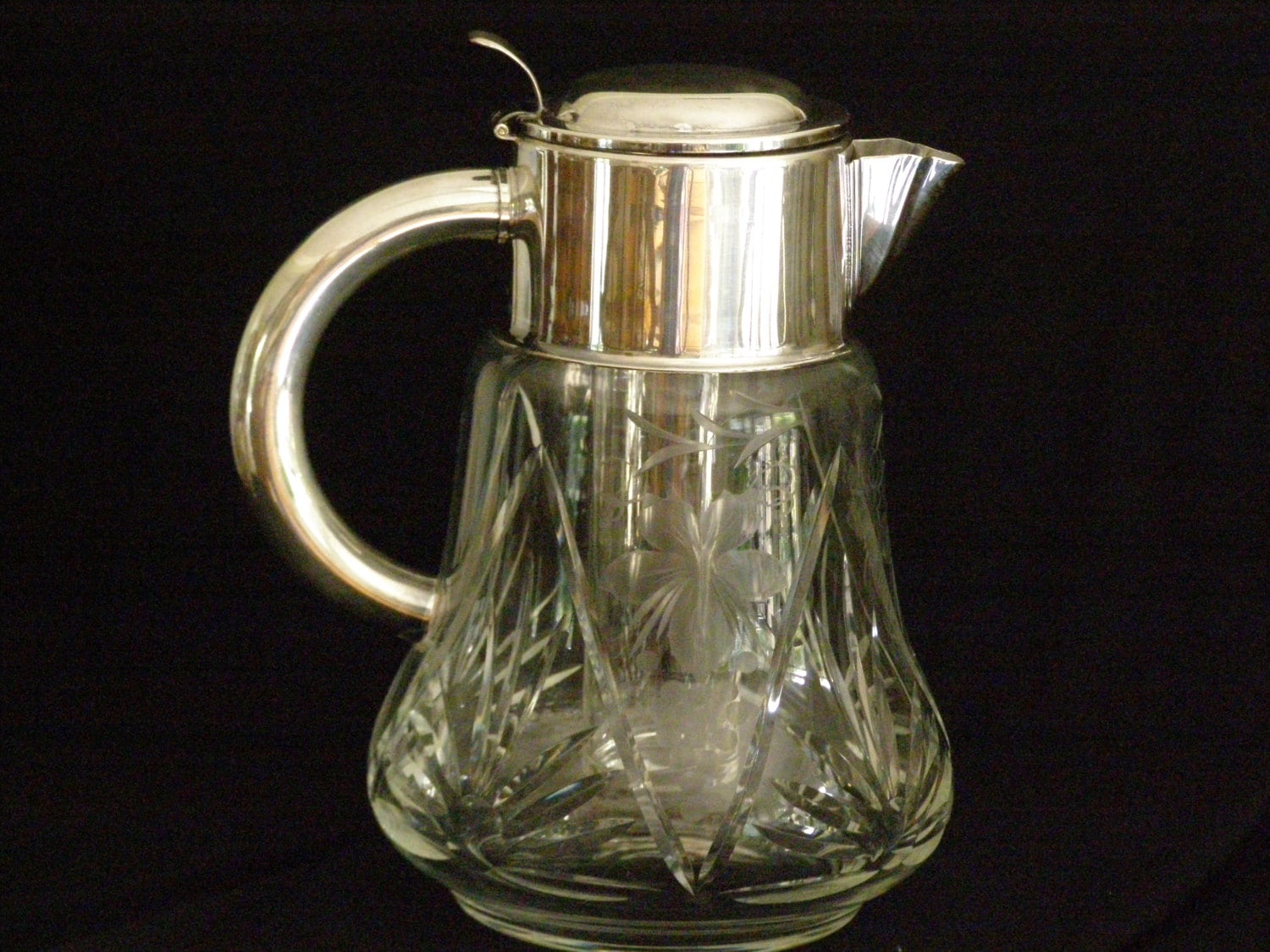 Beautiful Vintage West Germany Cut & Etched Grape Leafs Glass Silver ...