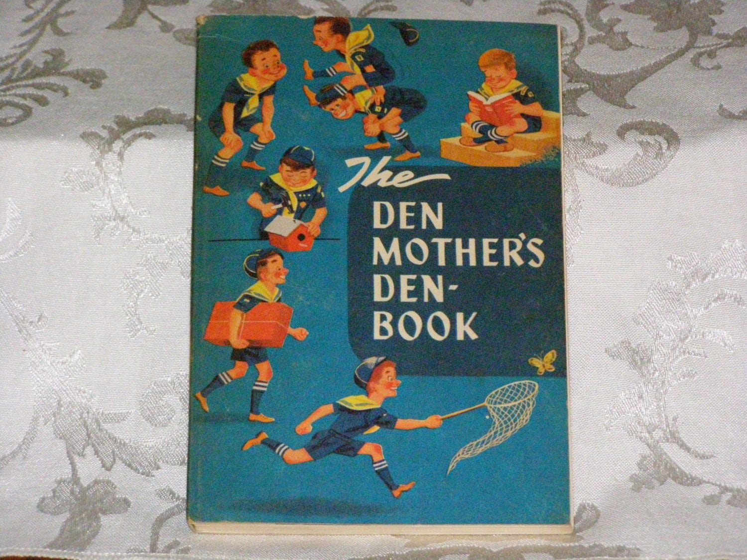 The Den Mother's Den-book Second Edition 1951 Boy Scouts of America Cub ...