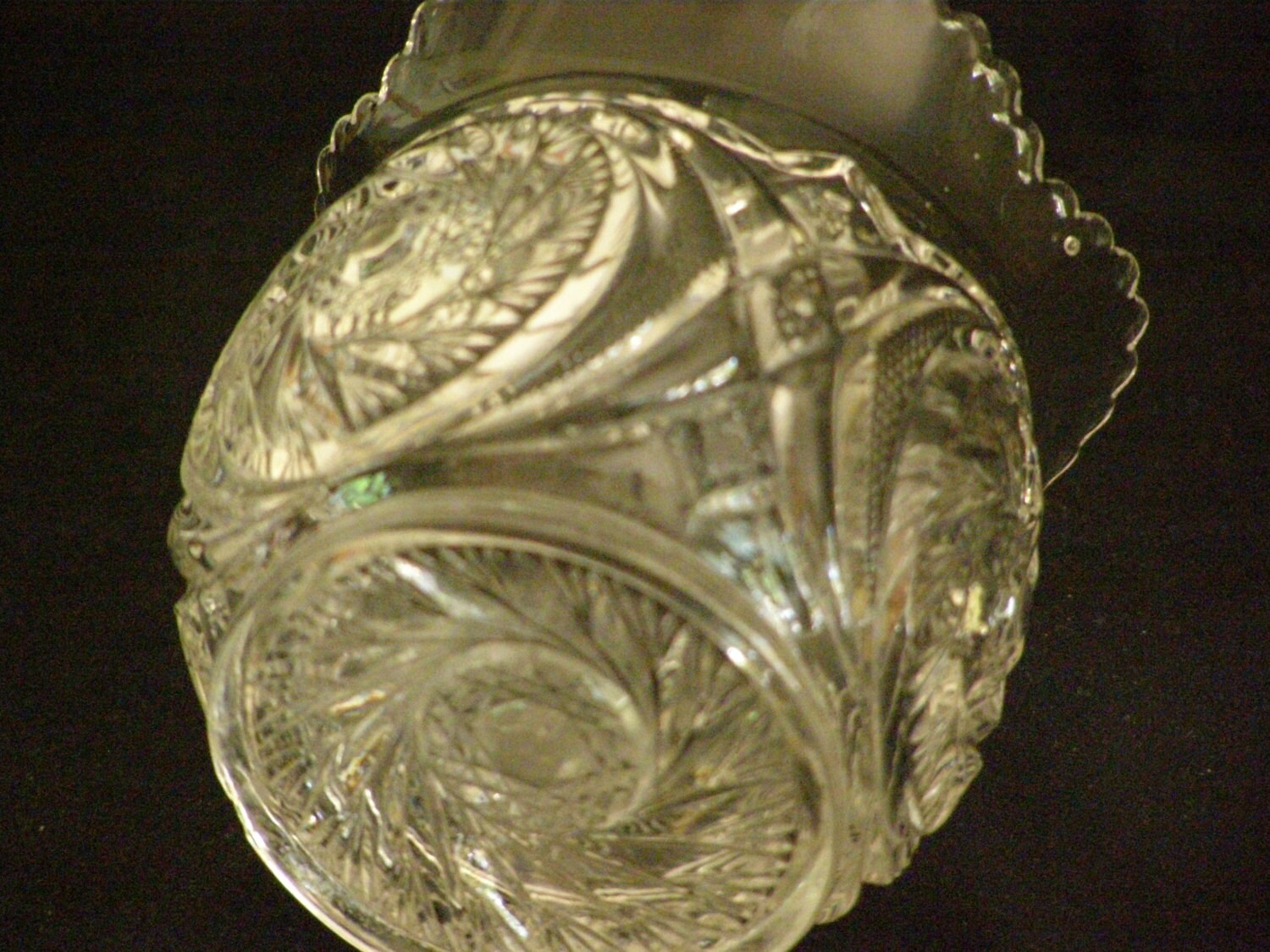 Vintage Pressed Glass Bowl Multi Pattern With Scolloped Edge - Etsy