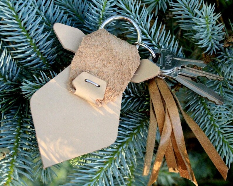 Highland Cow Keychain: Leather Farm Charm - Silver Ring Hardware - Etsy