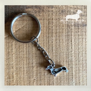 Mini Doxie. Keychain -- (dachshund, Key Ring, Vintage-style, Sausage ...