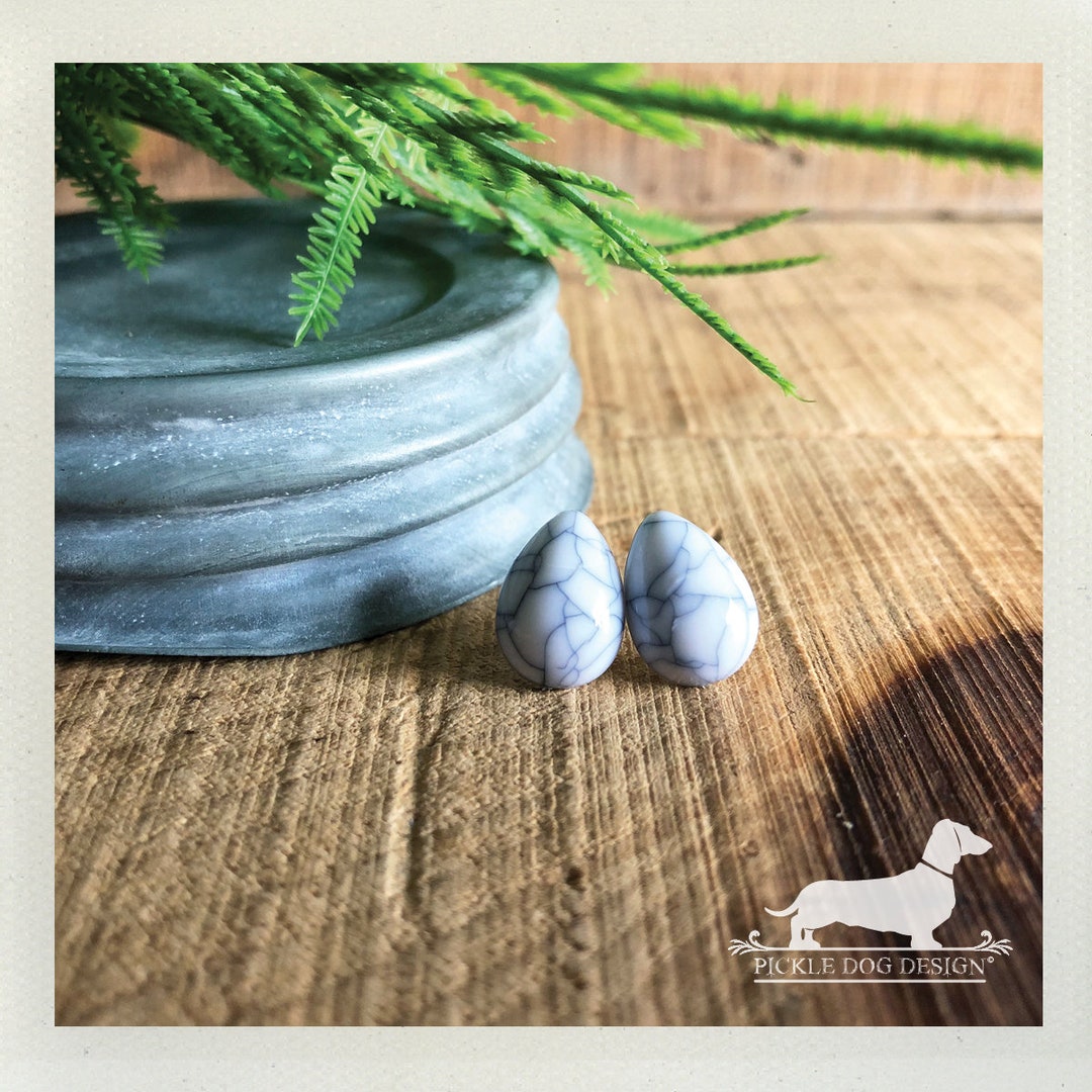 Teardrop Marble. Post Earrings white Marble Stone, Vintage-style ...