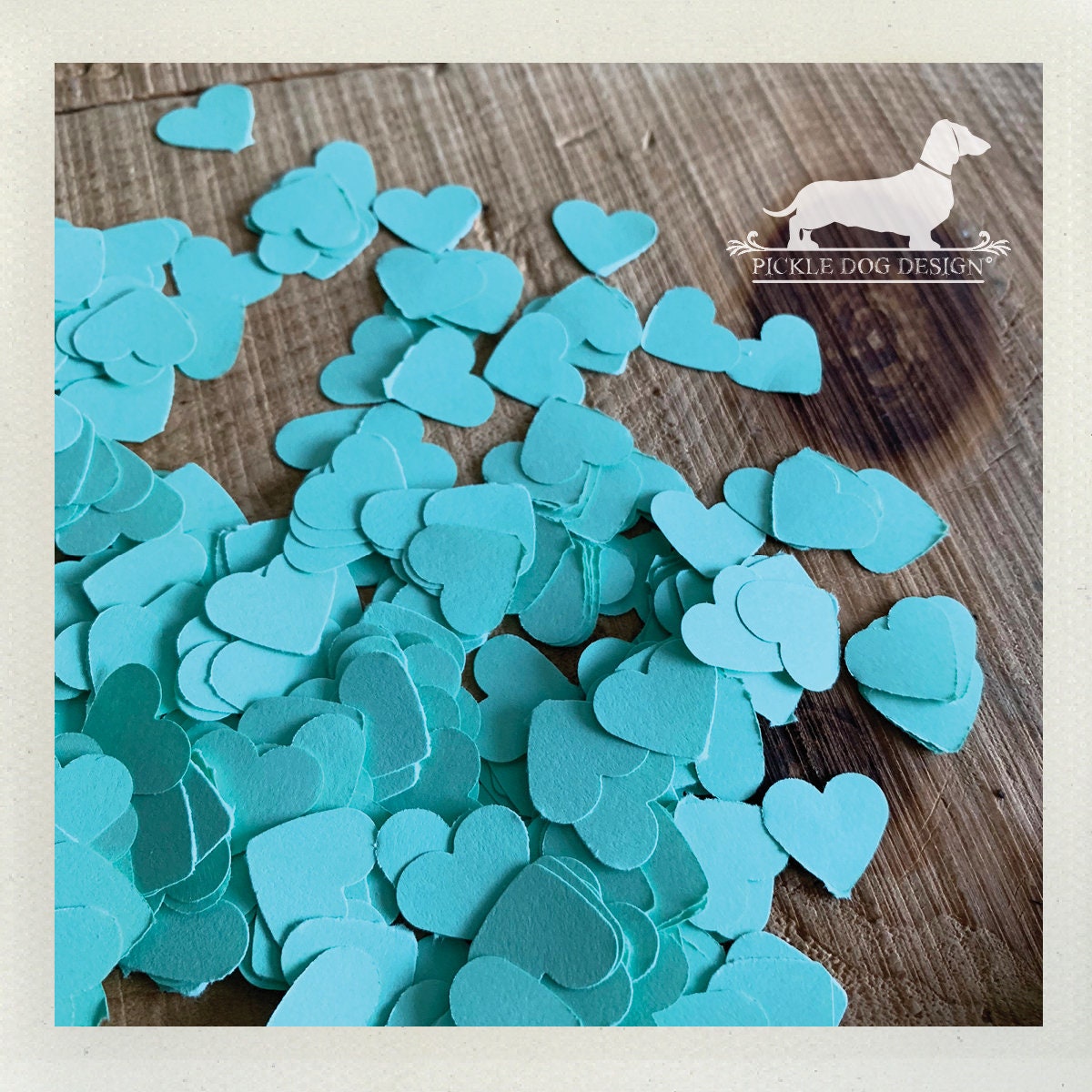 DOLLAR DEAL! Mint. Heart Confetti (250 Count)