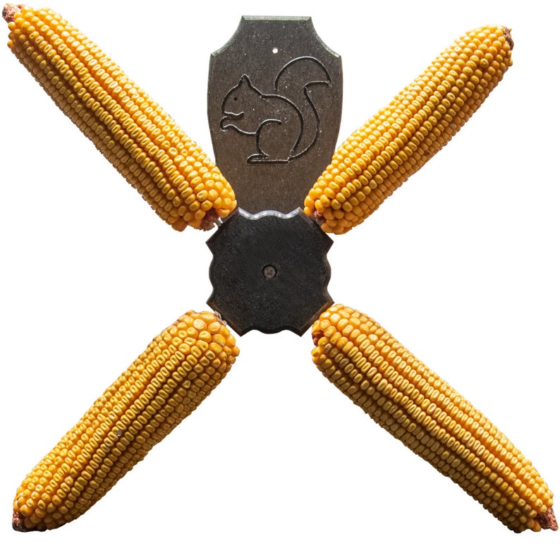 Jcs Wildlife Squirrel Spinner Corn Cob Feeder - Etsy