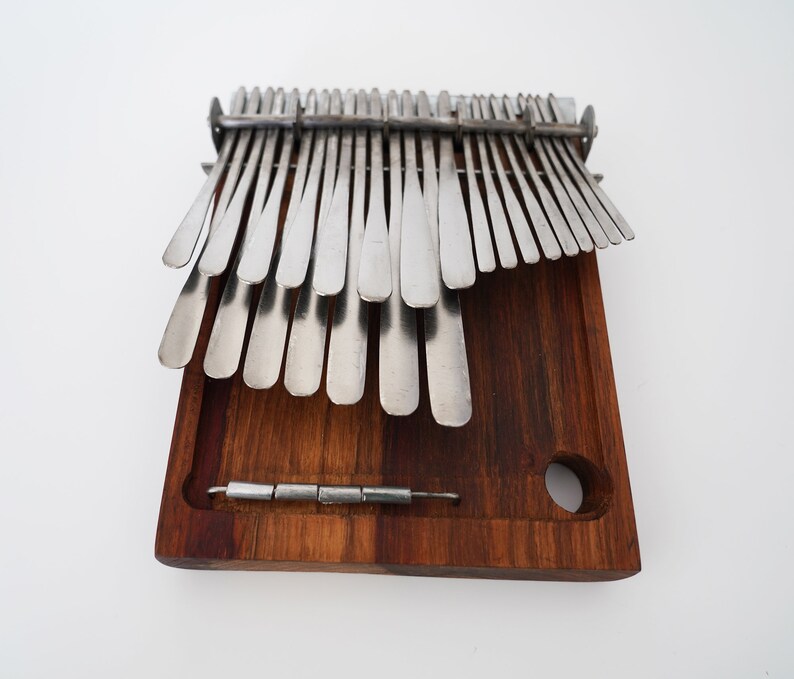 24 Key Premium African MBIRA Thumb Piano Kalimba Handmde in Zimbbwe ...