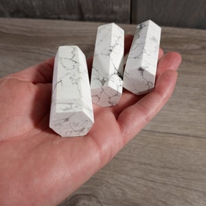 Howlite Obelisk 2 to 3 Ounce Crystal - Etsy