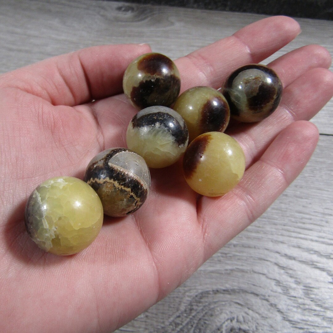 Septarian Nodule Calcite Barite 18 to 20 Mm Sphere S28 - Etsy