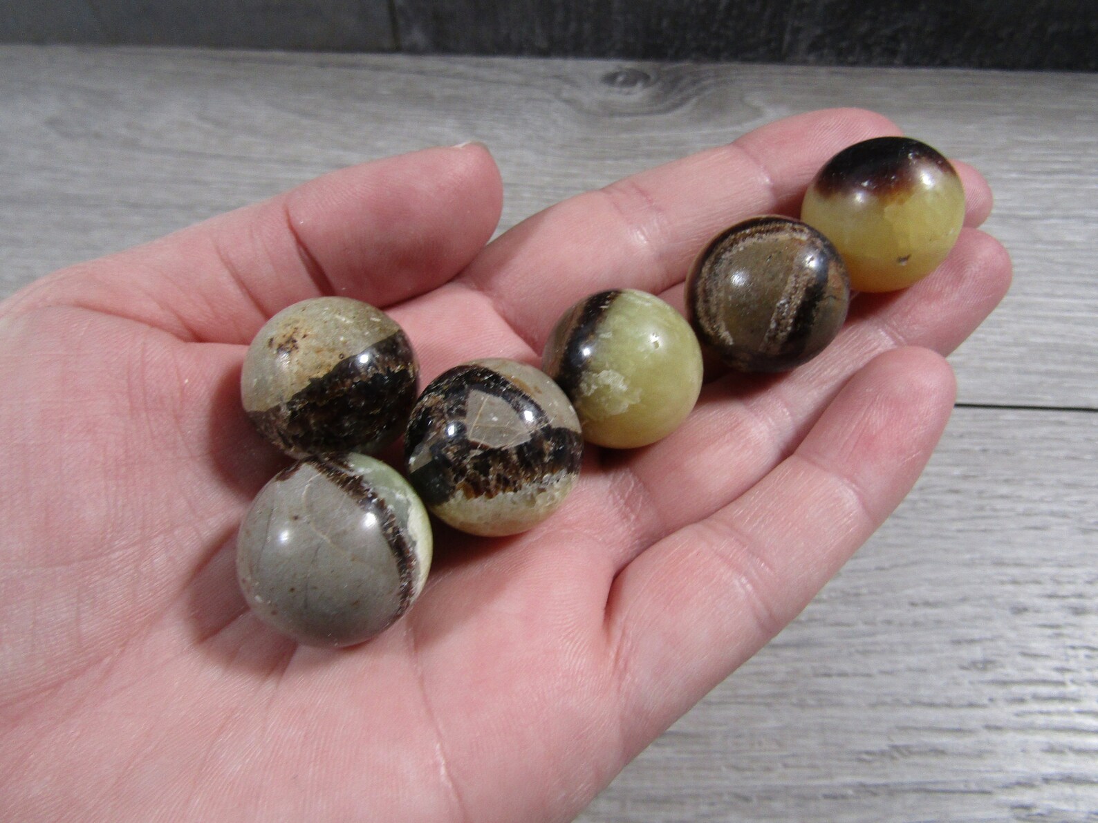 Septarian Nodule Calcite Barite 18 to 20 Mm Sphere S28 - Etsy