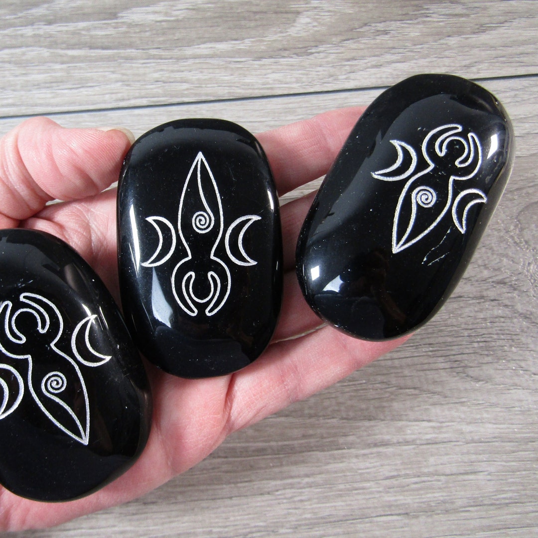 Obsidian Goddess Etched 2.5 Inch + Palm Stone E93 - Etsy