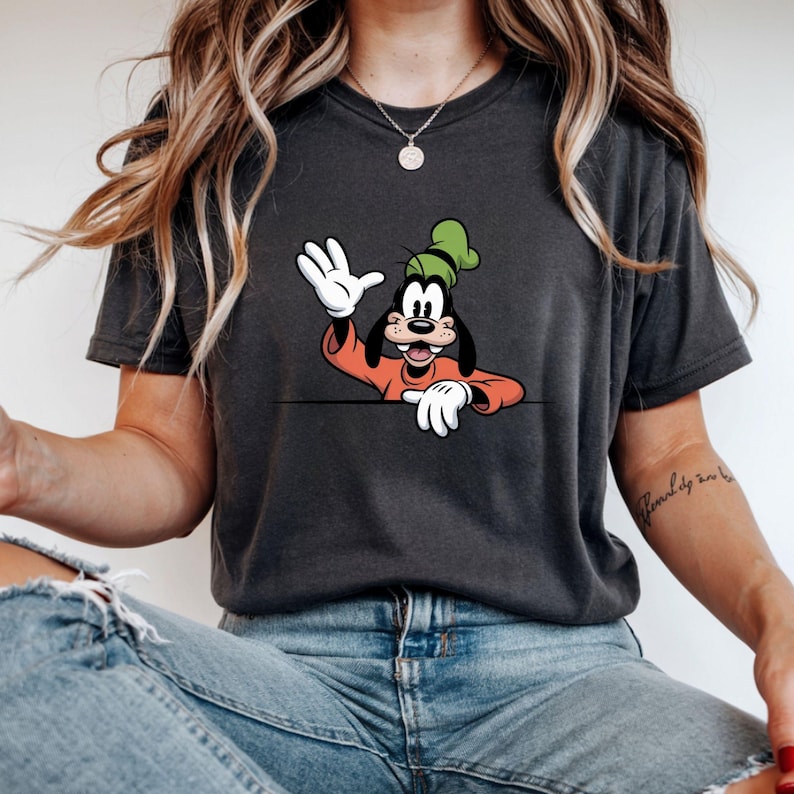 Mickey Minnie Donald Daisy Goofy Pluto PNG Bundle, Peeking Cartoon ...