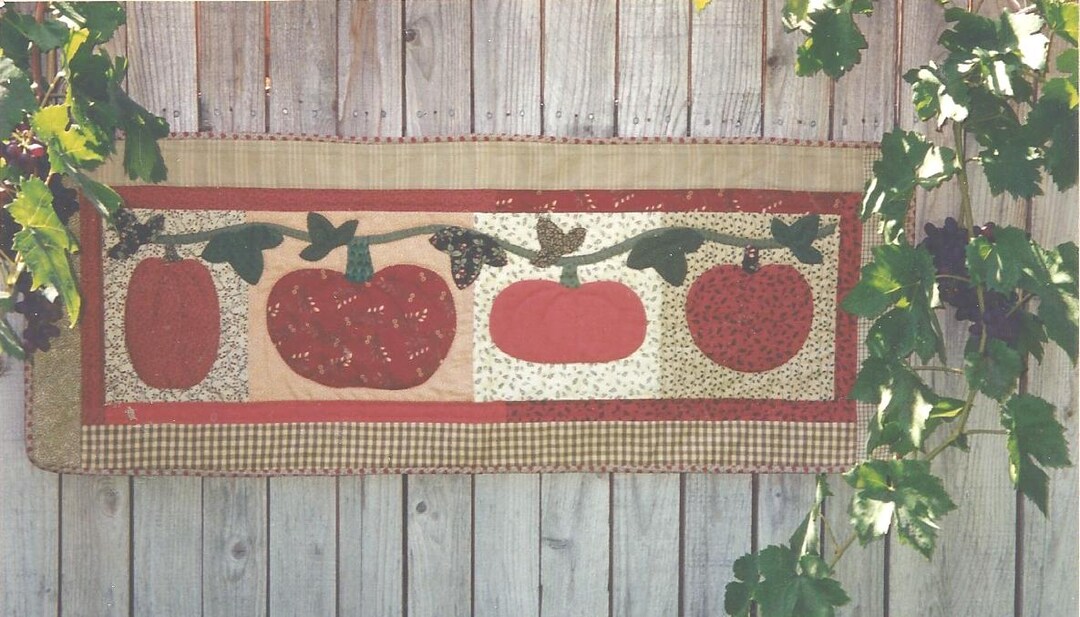 Quilt Pattern Pumpkins on the Vine Wall Hanging 18 X 48" Michelle ...
