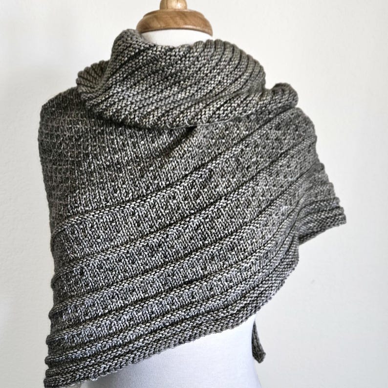 Oversized Shawl Knitting Pattern, Oversized Wrap, Moderate Difficulty ...