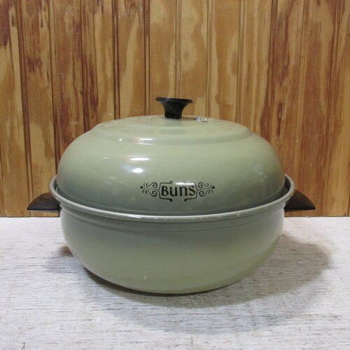 Vintage MIRRO ALUMINUM BUN Warmer Covered Basket / Pan Spun - Etsy Canada