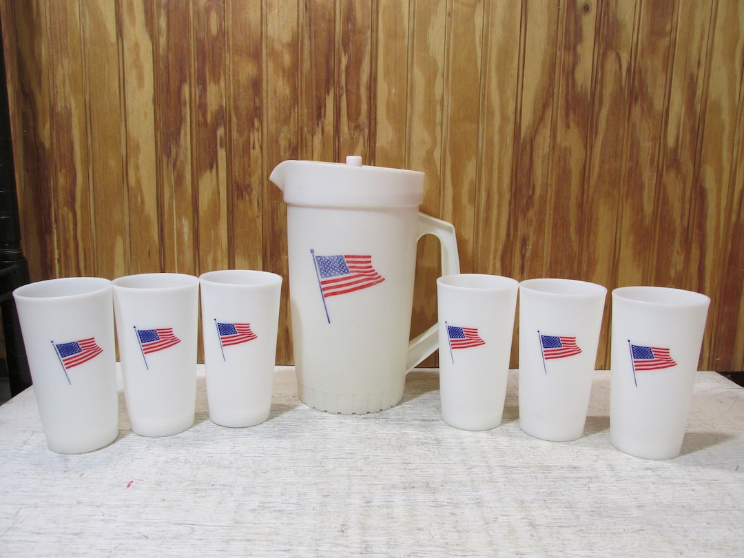 Vintage White Tupperware American Flag Pitcher and Cups Set- Red, White ...