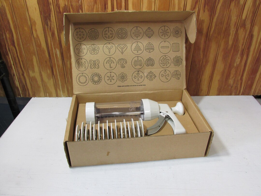 Vintage the Pampered Chef Cookie Press 1525- Plastic- in Original Box ...