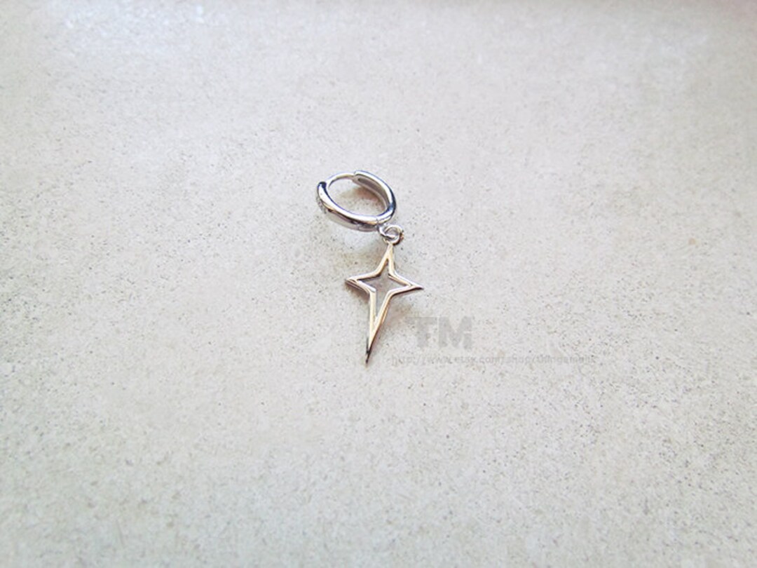 The Heir of Khaenri'ah Kaeya Genshin Impact Earring - Etsy