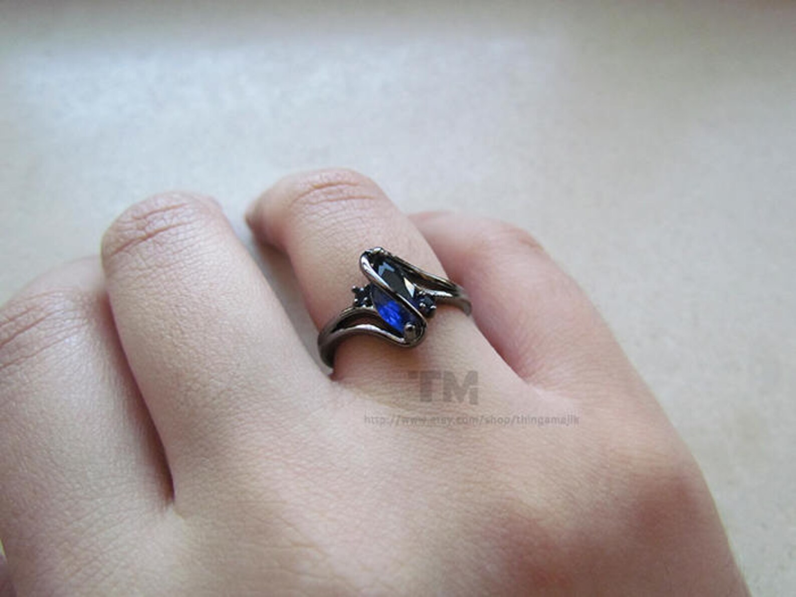 PRE-ORDER: the Queen of Light Final Fantasy XV Inspired Ring - Etsy