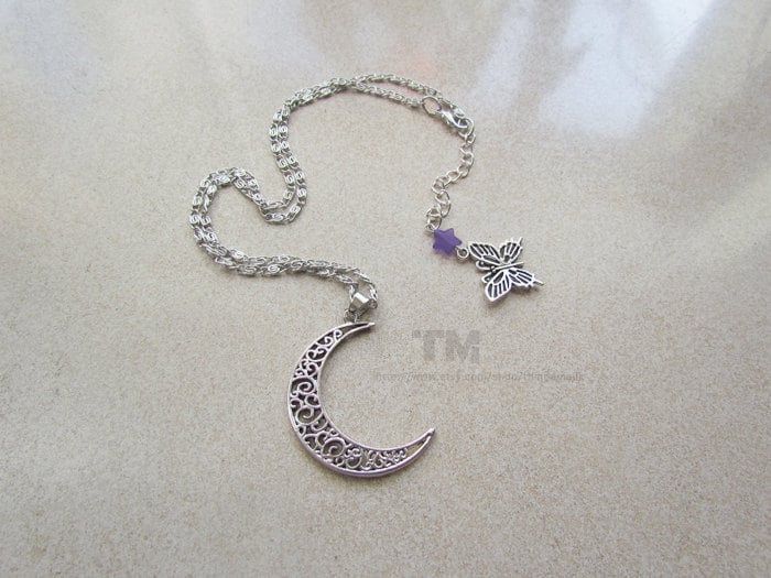 Fly Me to the Moon - Bayonetta Inspired Necklace - Etsy
