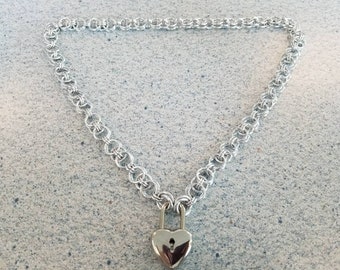 Helm Chain Necklace - Etsy