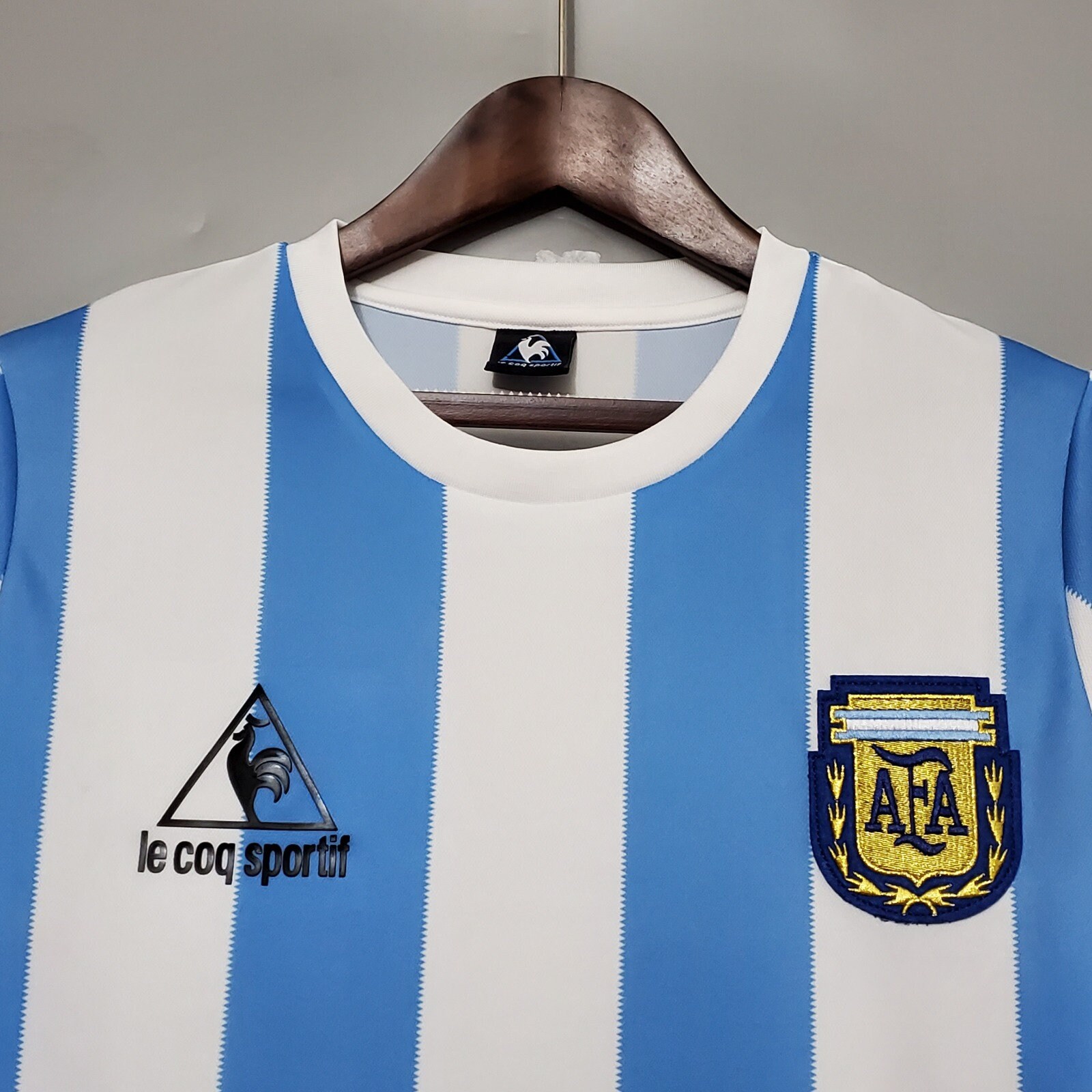 MARADONA 10 Home 1986 Argentina World Cup Retro Vintage Jersey, Gift Fan Love Argentina, Vintage ...