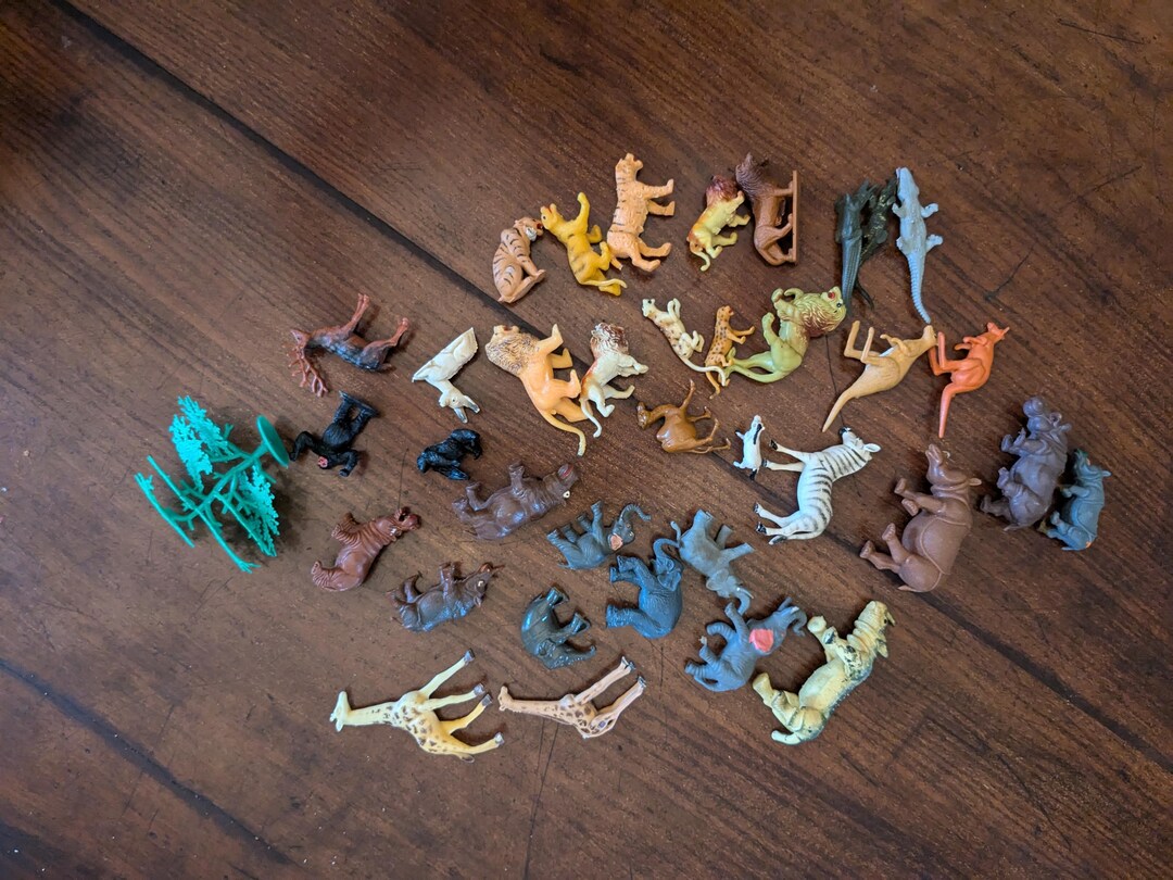 Vintage Jungle Animals Plastic Instant Collection - Etsy