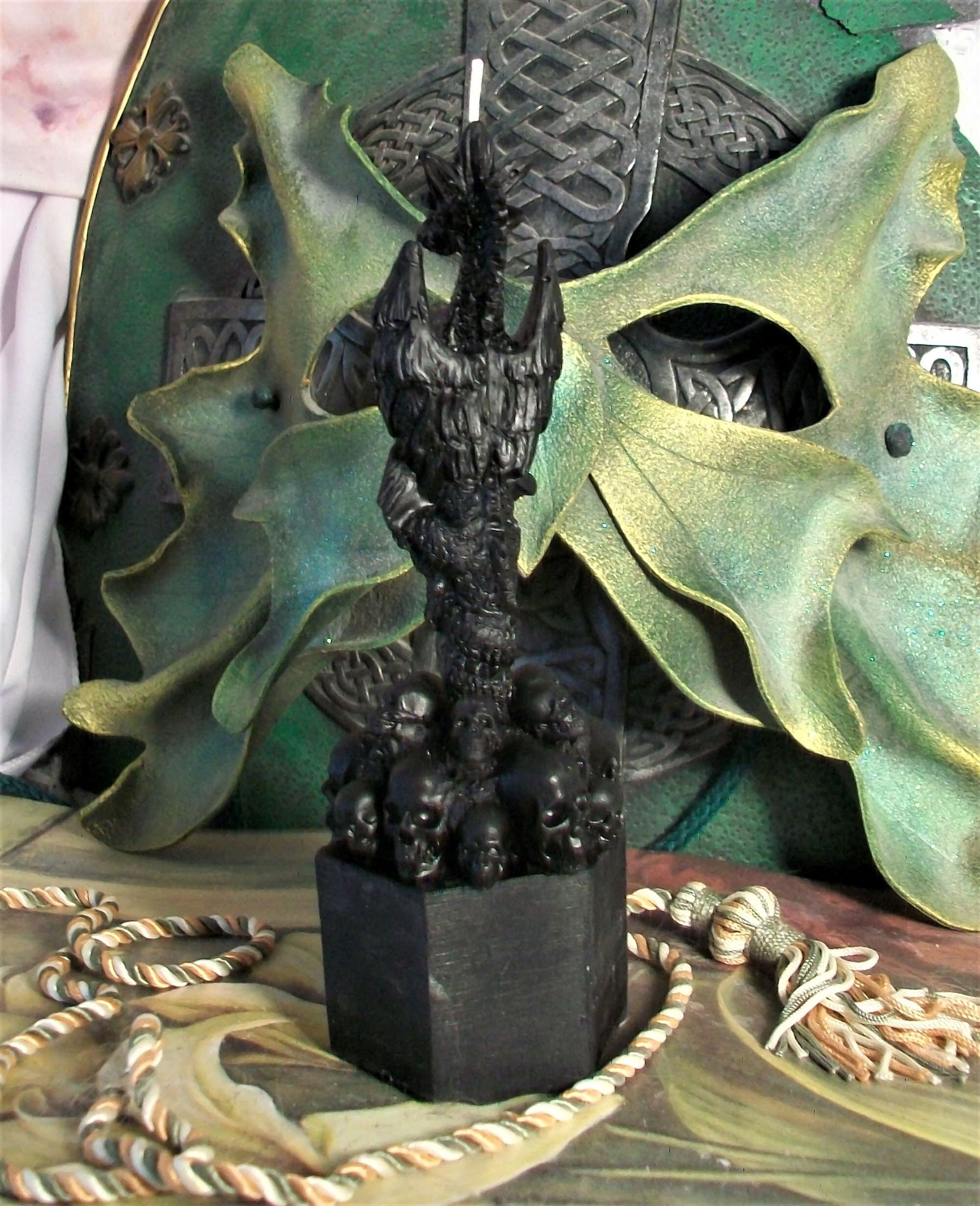 Free USA Shipping Dragons Bounty Candle Dragon Candle - Etsy Österreich