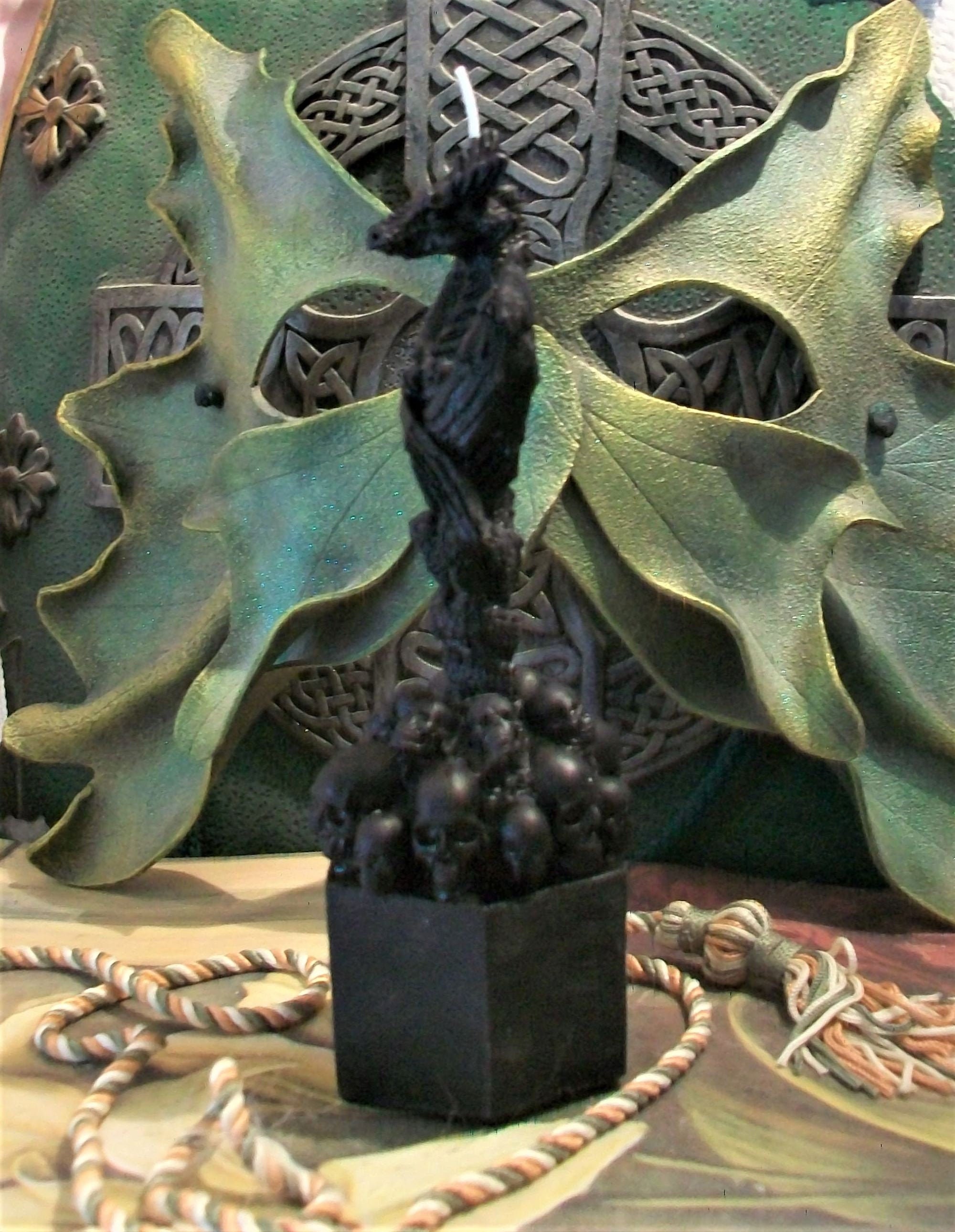 Free USA Shipping Dragons Bounty Candle Dragon Candle - Etsy Österreich