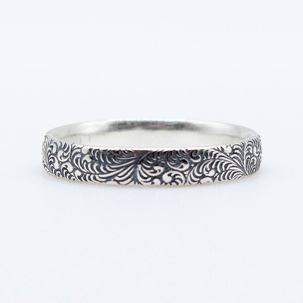 Floral Pattern Ring - Etsy