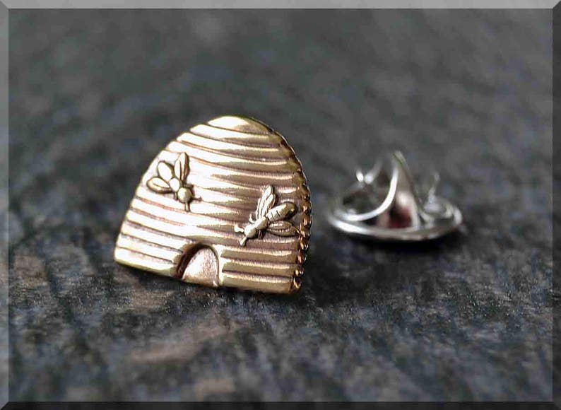 Brass Bee Hive Tie Tac Bumble Bee Lapel Pin Bee Brooch Gift | Etsy Brass Bee Hive Tie Tac Bumble Bee Lapel Pin Bee Brooch Gift | Etsy
