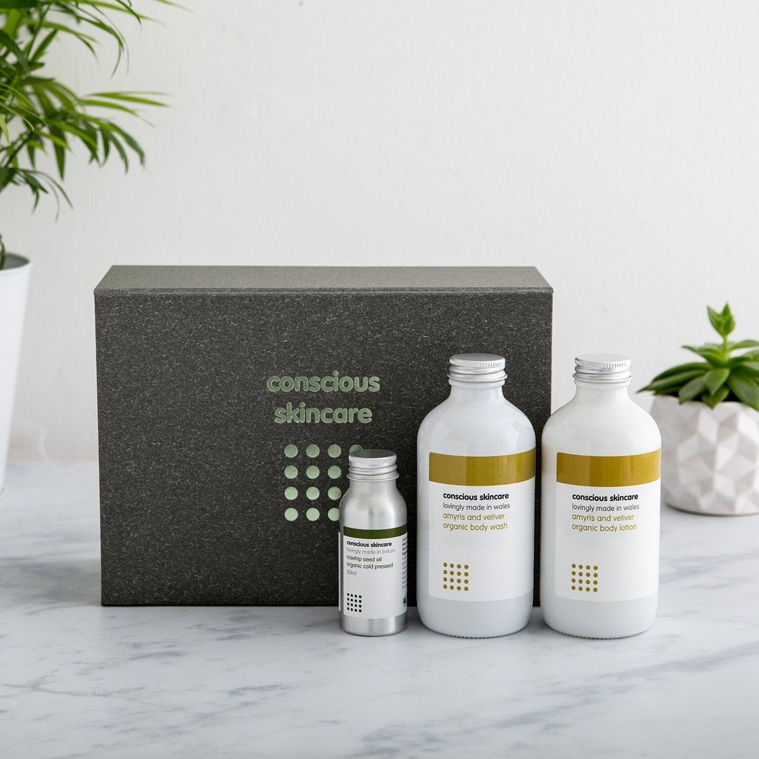 Luxurious Bath and Body Gift Set. Choose From 4 Heavenly Fragrances ...