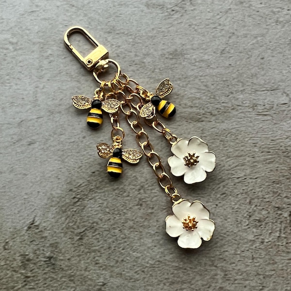 Bee Key Chain - Etsy
