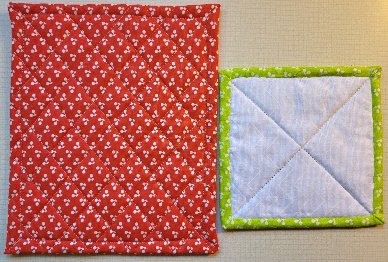 MAXINE Caracter Quilted HOT Pad and COASTER for Sale Mug Rugs, Hot Pads ...