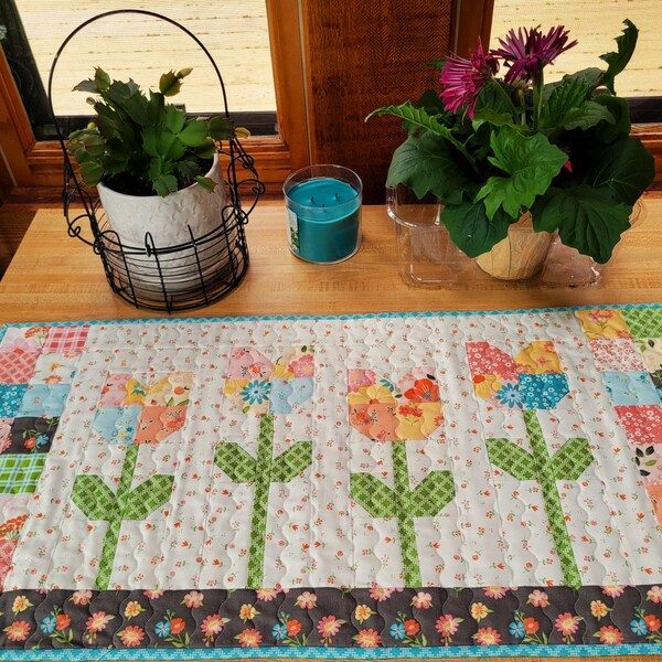 Quilted Table Runner - Etsy