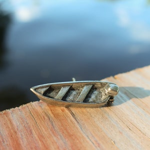 Motorboat Lapel Pin - CC294- Boating, Lake, Pond, Boats, Summer Fun ...