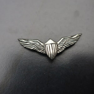Pilot Wings Lapel Pin- CC497- Aviation Pins - Etsy