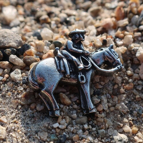 Cowboy Lapel Pin CC628 Cowboy Equestrian Equine Rodeo - Etsy